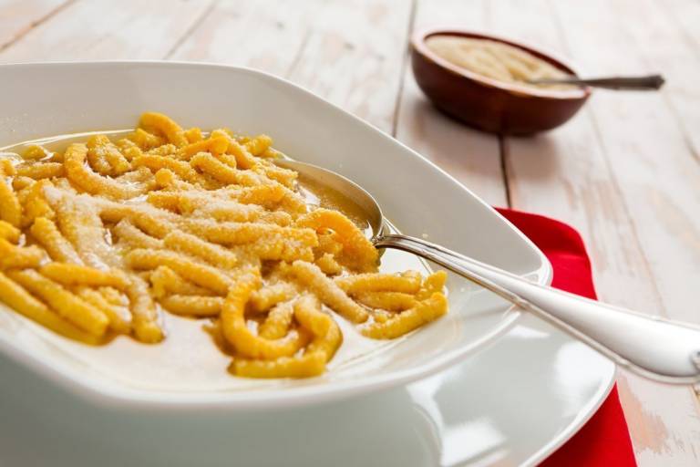 Come fare i passatelli: la ricetta tradizionale passo passo!
