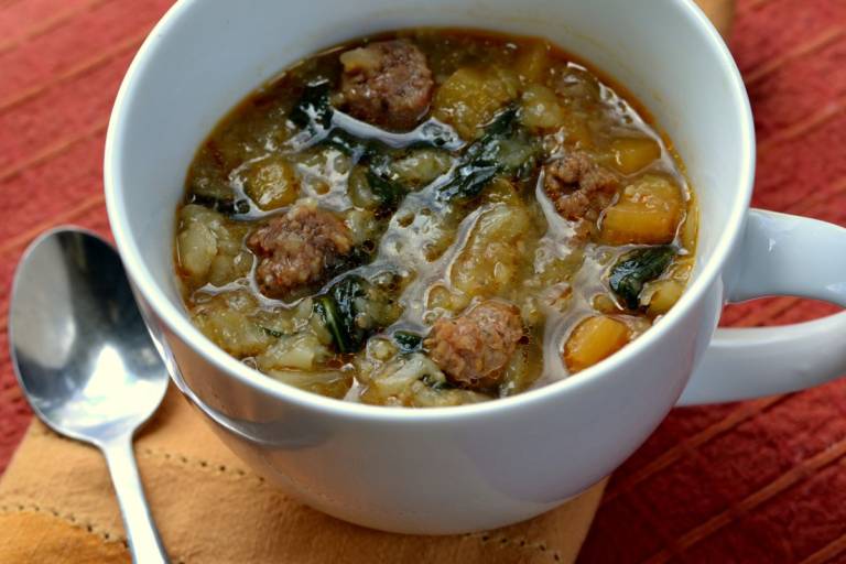 Minestre, vellutate e zuppe: 10 ricette facili e comfort food