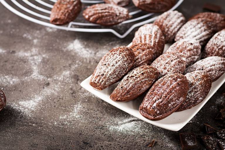 Madeleine al cioccolato: ecco come prepararle con la ricetta infallibile