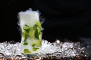 Cocktail per ogni segno zodiacale: qual è l'abbinamento perfetto?